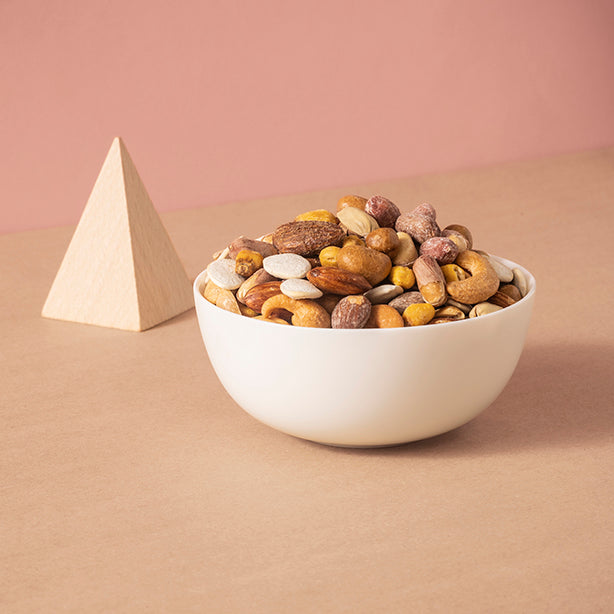Premium Dry-Roasted Mix Deluxe Snack: Healthy & Tasty